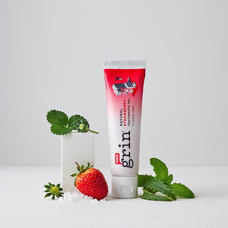 Kids Strawberry Natural Toothpaste 70g